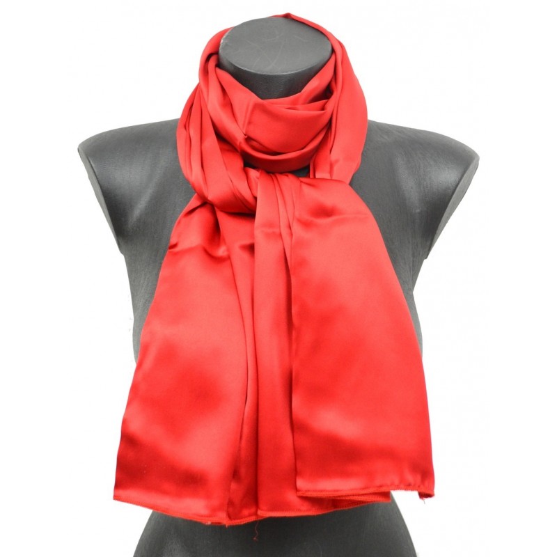 Echarpe en soie rouge Echarpe en soie rouge