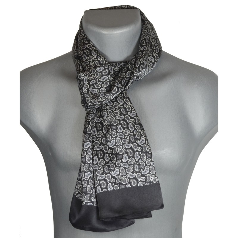 Echarpe et foulard homme : vaste choix de foulards tendance pour homme